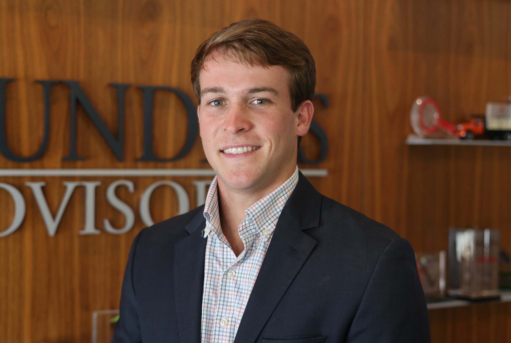 Founders Welcomes Four New Analysts | Founders Advisors